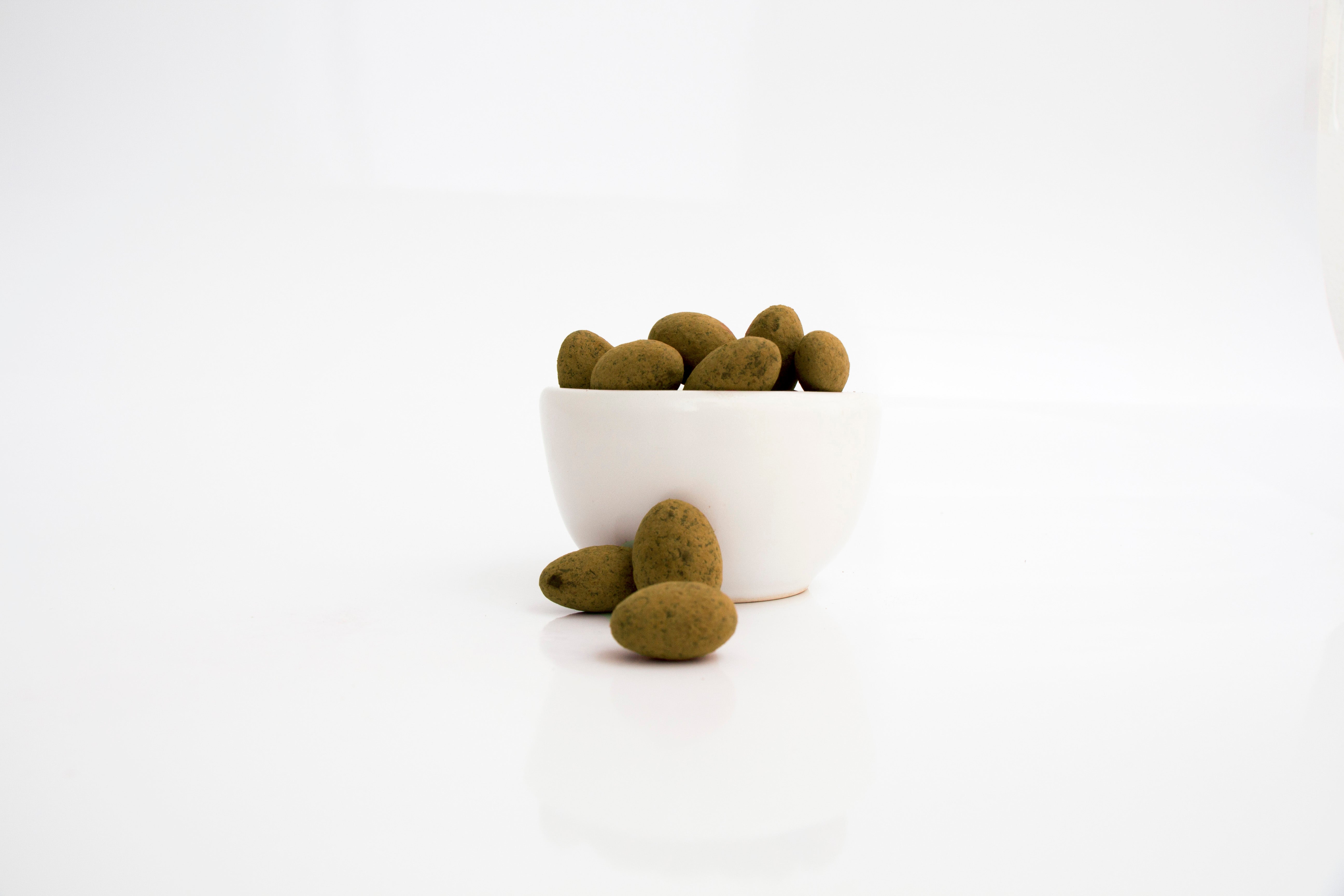 Almendra con cocoa, canela y matcha sin azucar 95-100 gr – Nutrilogic Store